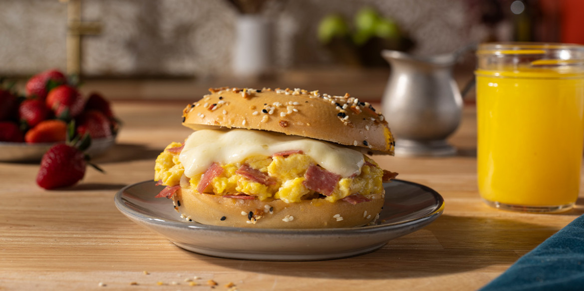 Deli Breakfast Sandwich Recipe | Sargento