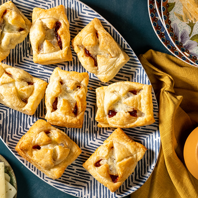 Guava Paste And Cheese Appetizers
