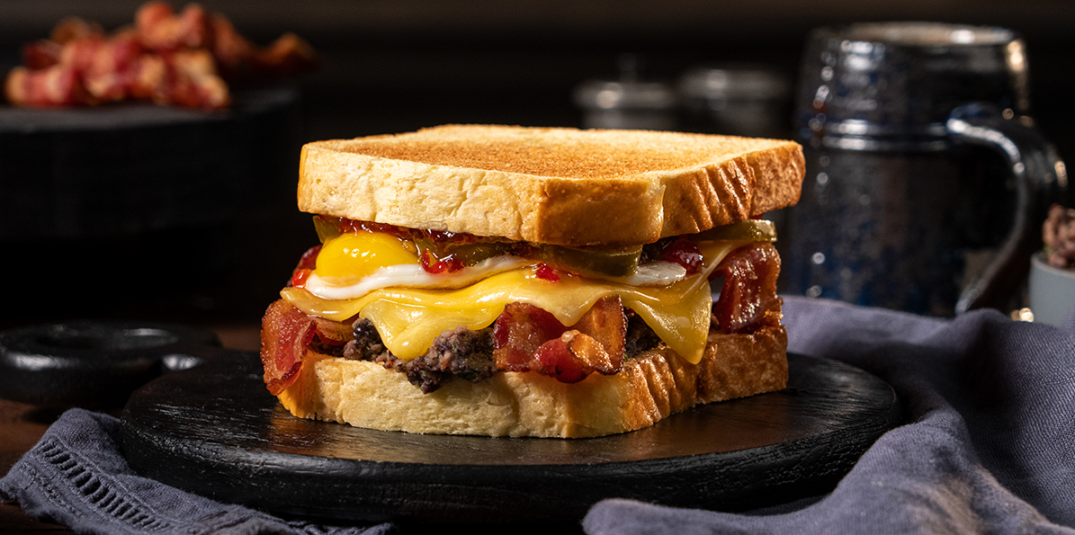Bacon, Gouda & Black Bean Breakfast Sandwiches | Sargento® Foods ...